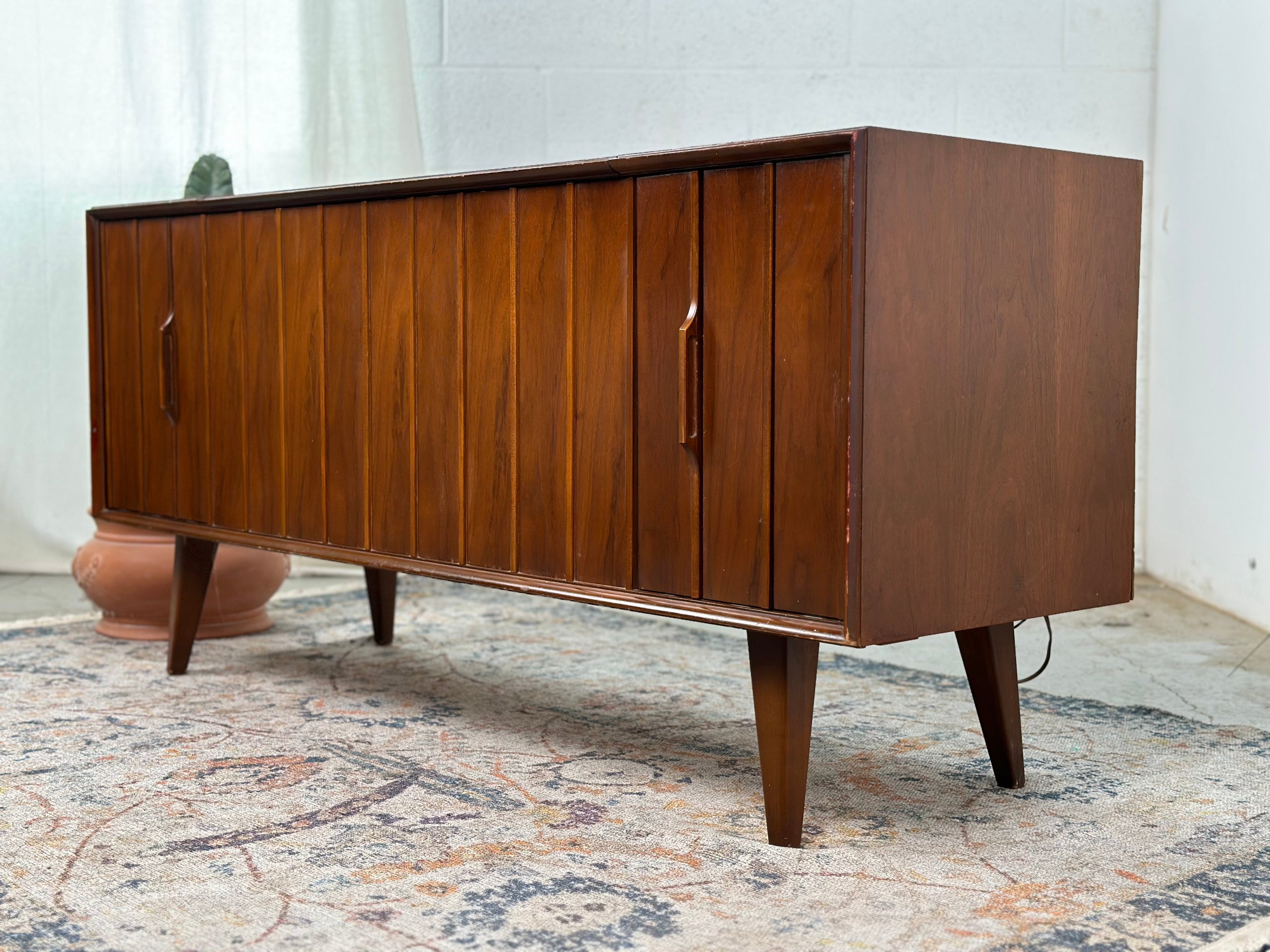 Zenith Stereo Console | Record Player | SimplyMidKC