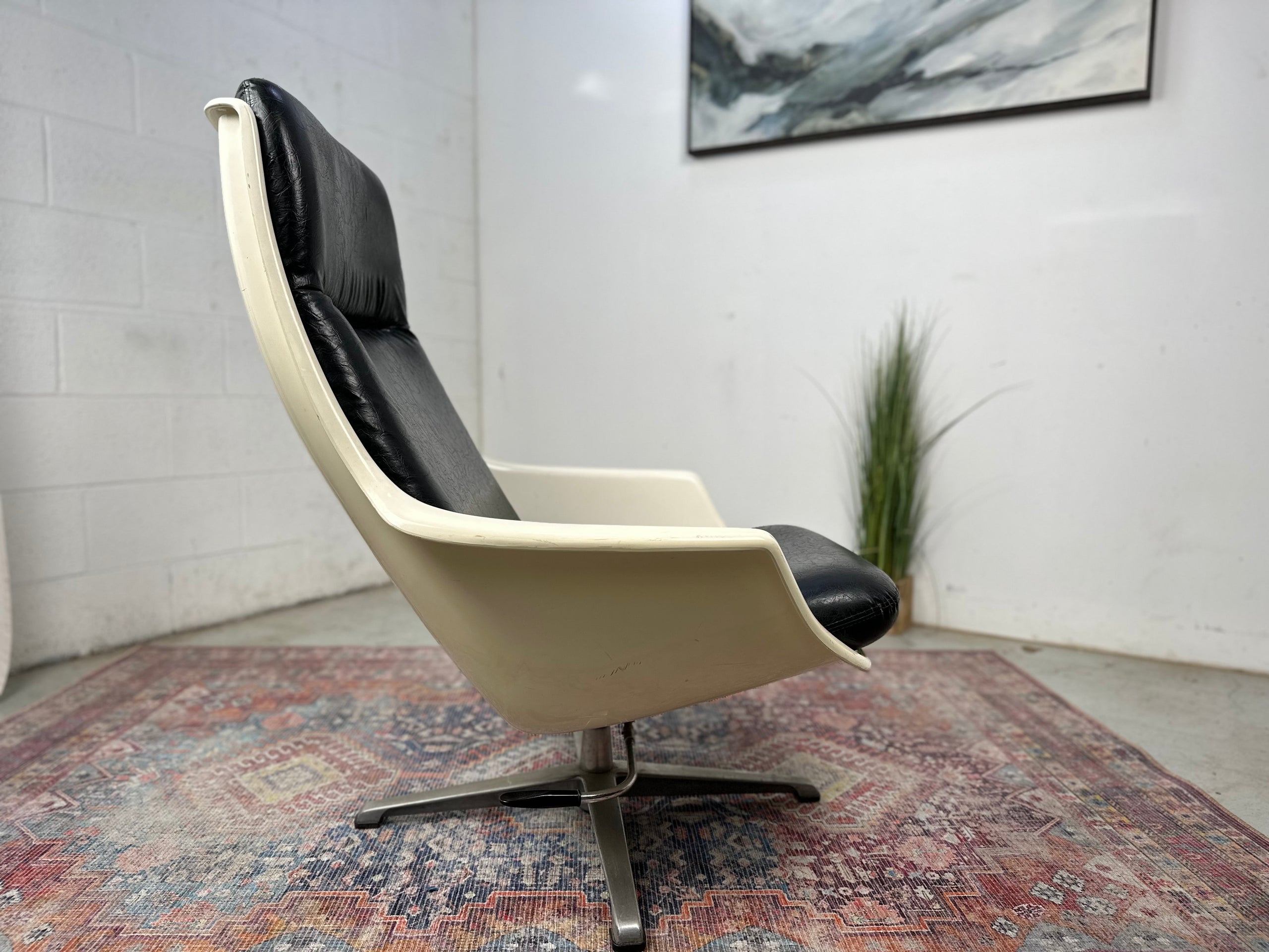 Sleek Mid-Century Modern Swivel Shell Lounge Chair & Ottoman | SimplyMidKC